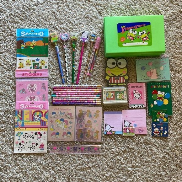Sanrio | Other | Vintage Sanrio Keroleen Keroppibox Pochacco Pekkle 993 ...